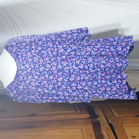 Woman Within | Tops | Lovely Indigo Woman Within Floral Top Sz 82 ...